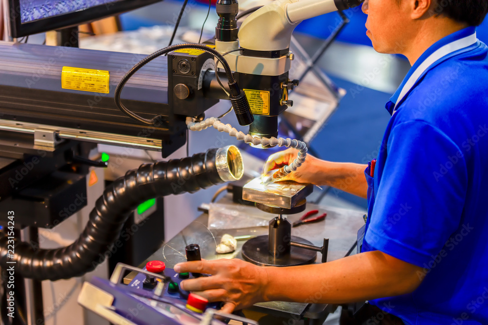 CNC Laser microscope welding machine for cutting of metal, modern ...