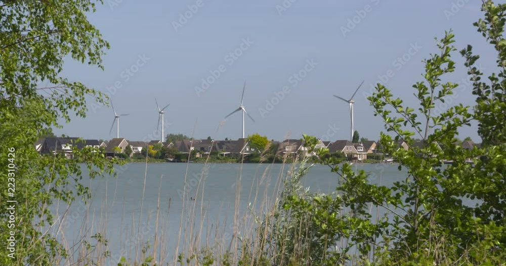 Lingemeer village waterfront. The redevelopment of former extraction ...