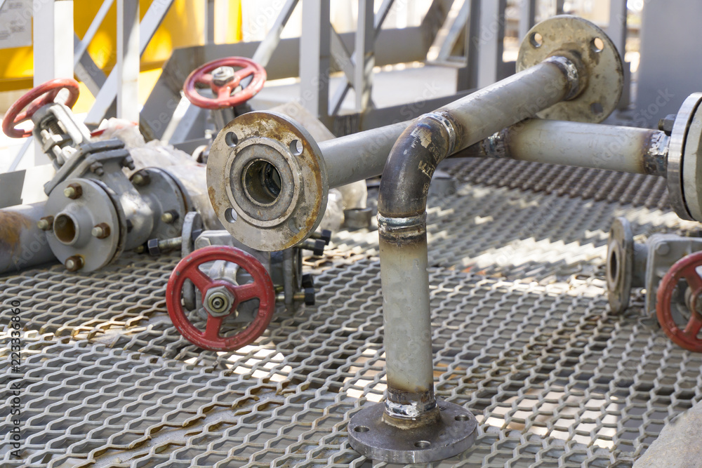 A new pipeline DN50 prepared for heat treatment and non-destructive ...