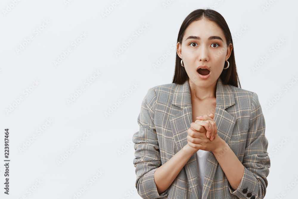 Wow, amazing, tell me more. Portrait of stunned and shocked good ...