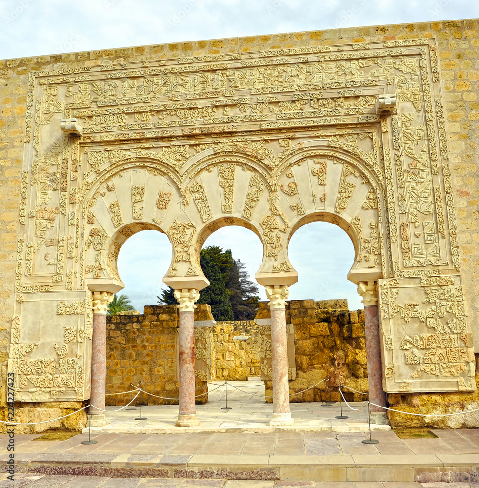 Casa de Yafar en Medina Azahara, ciudad árabe fundada en el año 936 por ...