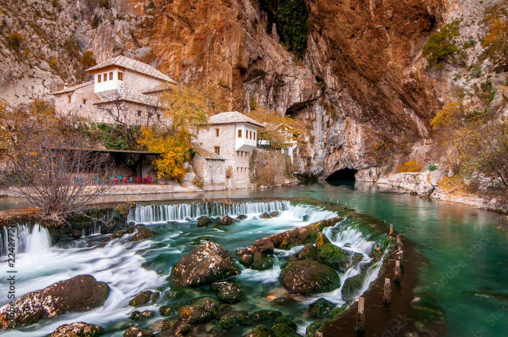 Foto de Vrelo Bune is the natural and architectural ensemble at buna ...