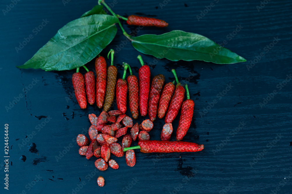 Long Pepper, Indian long pepper, Javanese long pepper per is herbs with ...