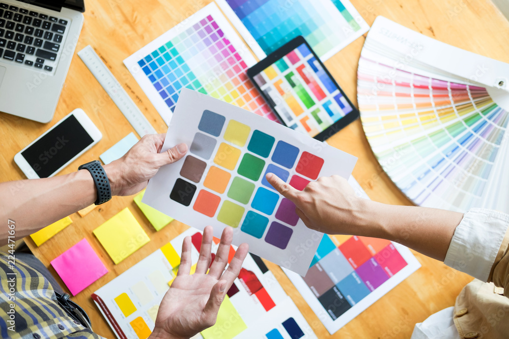 Professional Creative architect graphic desiner occupation choosing the ...