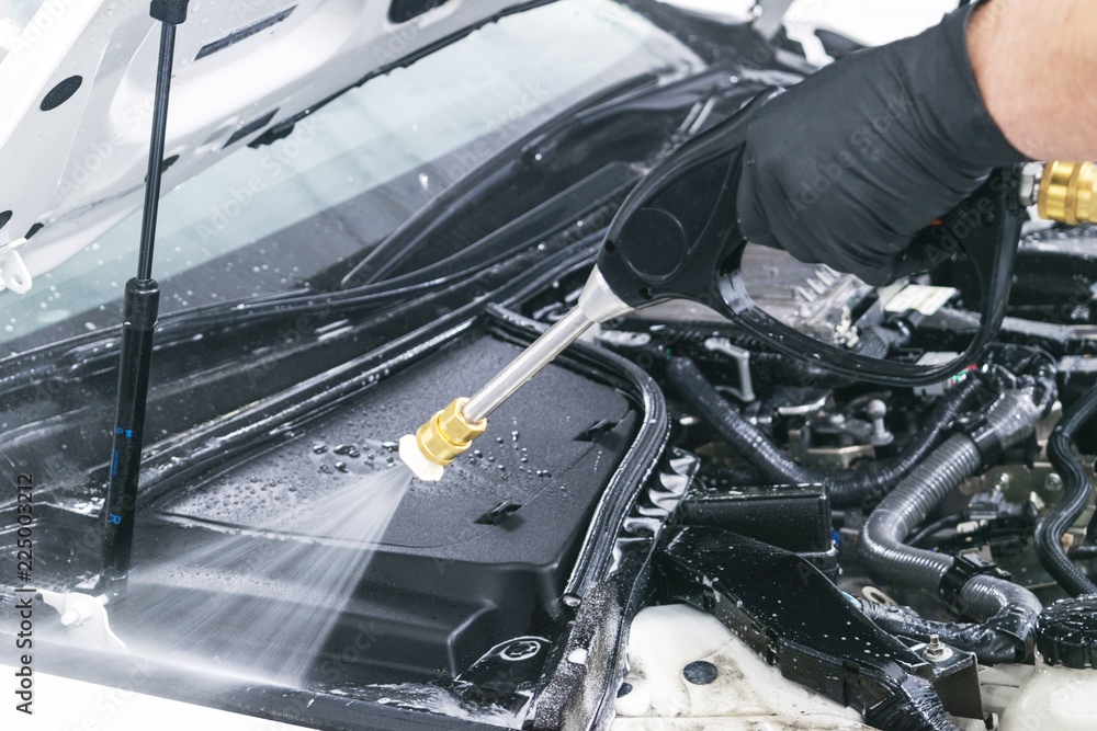 Car detailing. Manual wash engine with pressurized water. Washing car ...