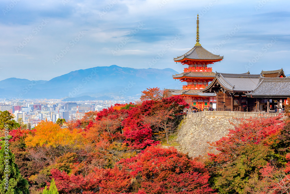 Autumn Color At Kiyomizu dera Temple In Kyoto Japan Stock Photo