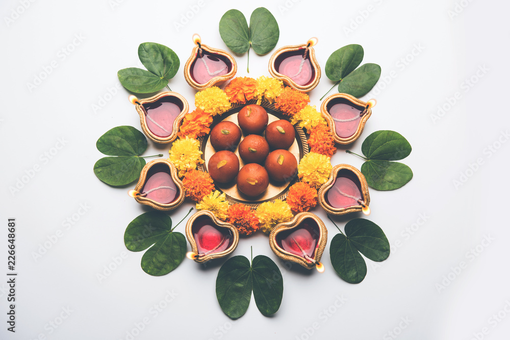 Foto de Happy Dussehra / Vijayadashami / Ayudh Puja greeting card using ...