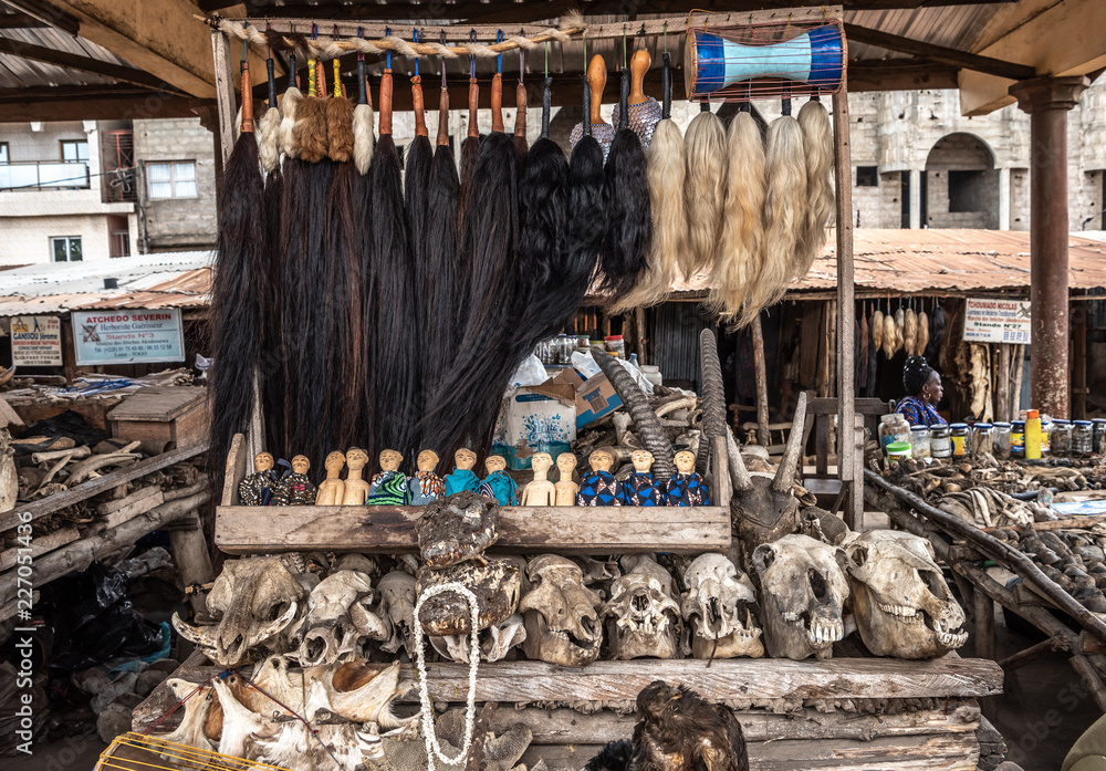 Voodoo objects to use in rituals for spells and Voodoo religion in Togo ...