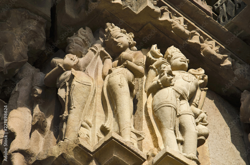 VAMANA TEMPLE, Wall sculptures - Closeup, Eastern Group, Khajuraho ...