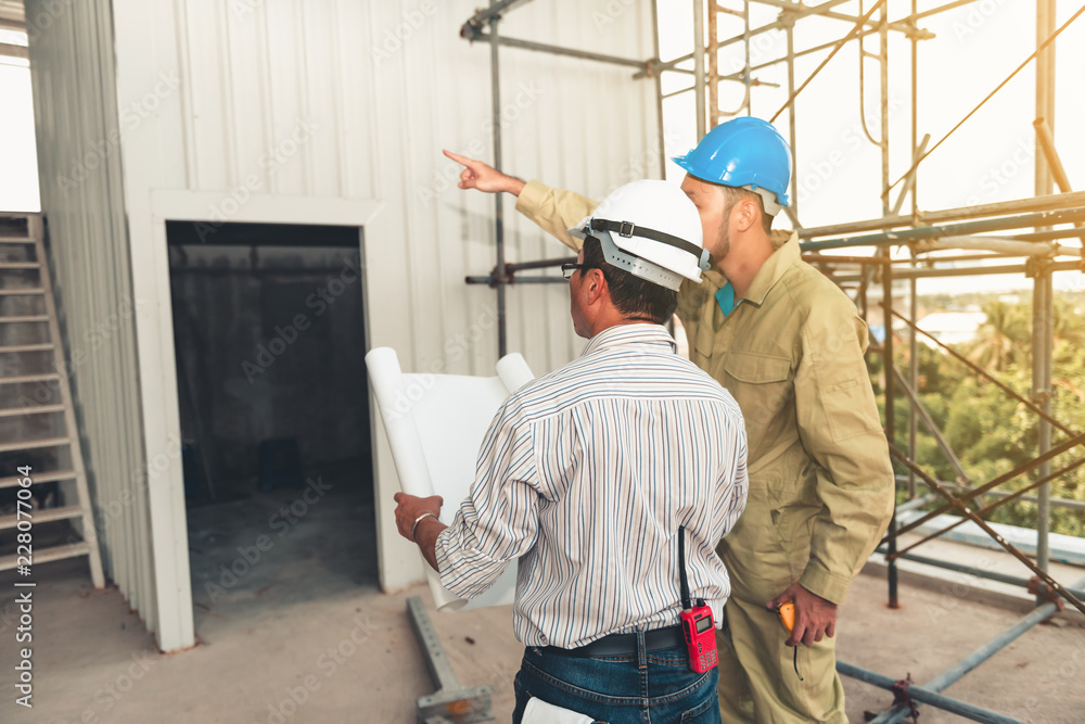 Construction Engineers Team are Discuss and Brainstorming for Project ...