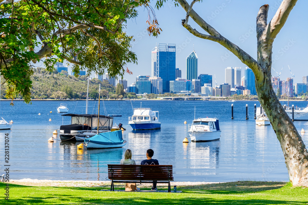 Matilda Bay and the Swan River at Crawley, Perth, Western Australia ...