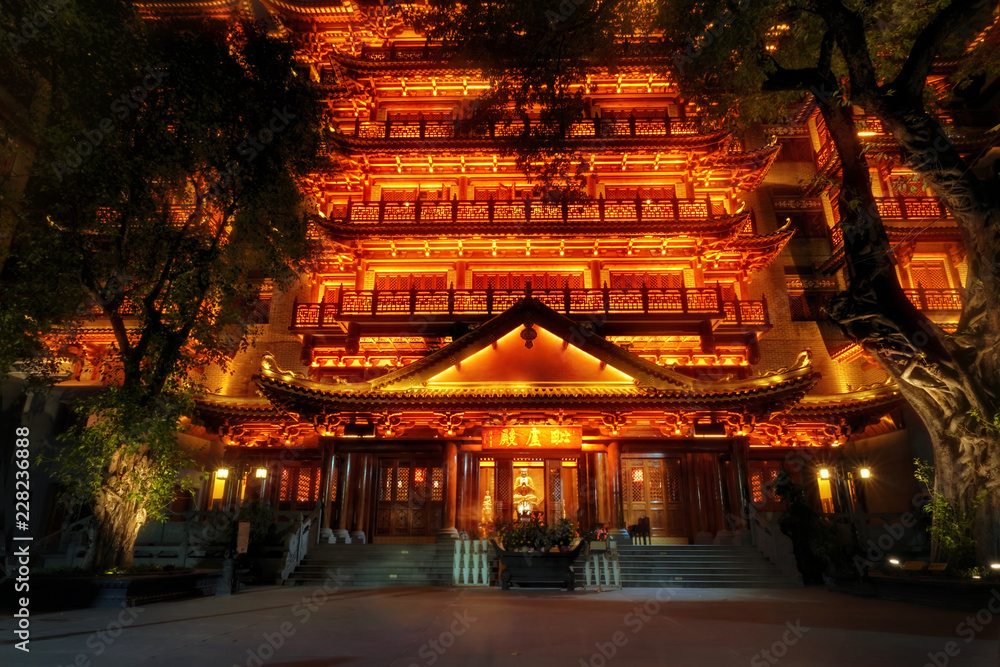 Dafo Buddhist temple, Guangzhou, Guangdong, China. A grand temple with ...