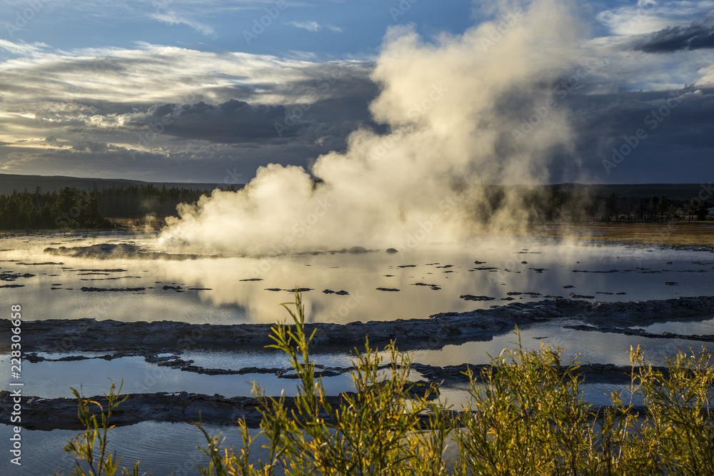 USA, Wyoming, Yellowstone National Park, Lower Geyser Basin, Firehole ...