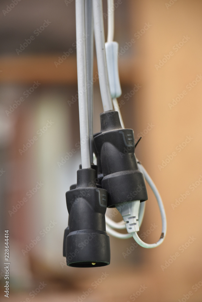 electricité prises coupure tension volt securite reseau ampere fil ...