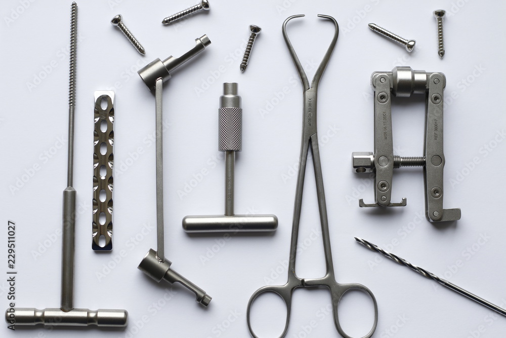Surgical instruments in traumatology for osteosintesis in case of bone ...