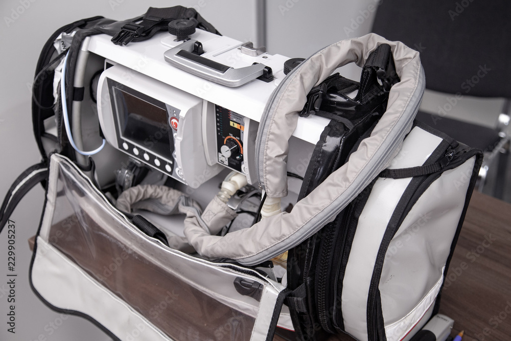 Portable emergency ventilation, oxygen therapy, patient monitoring ...