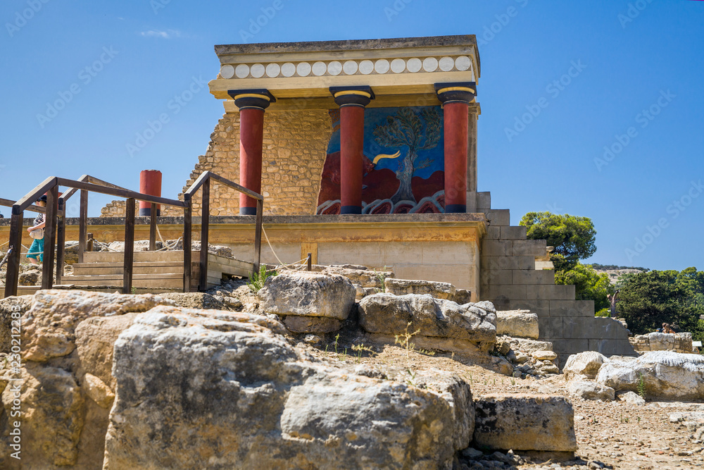 Red columns of the Knossos palace. Fragment of the ruins of the Knossos ...