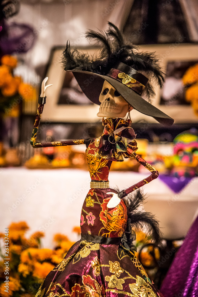 Foto de 104/5000 catrina mexicana folklore huesos tradiciones halloween ...