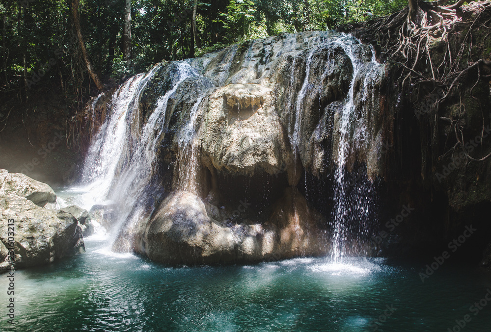 Finca Paraíso in East Guatemala, an unusual waterfall fed by hot ...