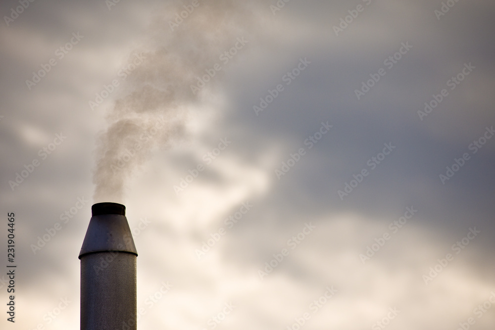 Foto de cheminee feu fumee pollution chauffage hiver froid ...