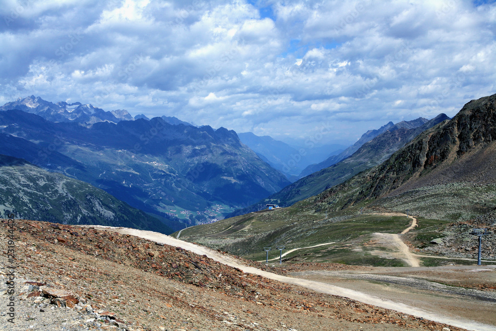 Fototapeta Granatowy, niebieski Gletscher und Berge rund um das Ötztal ...