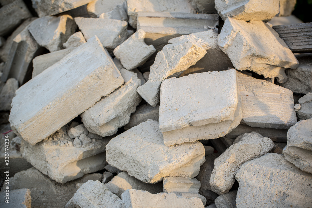 Cement brickbat house construction.brickbat ground.brickbat on ...