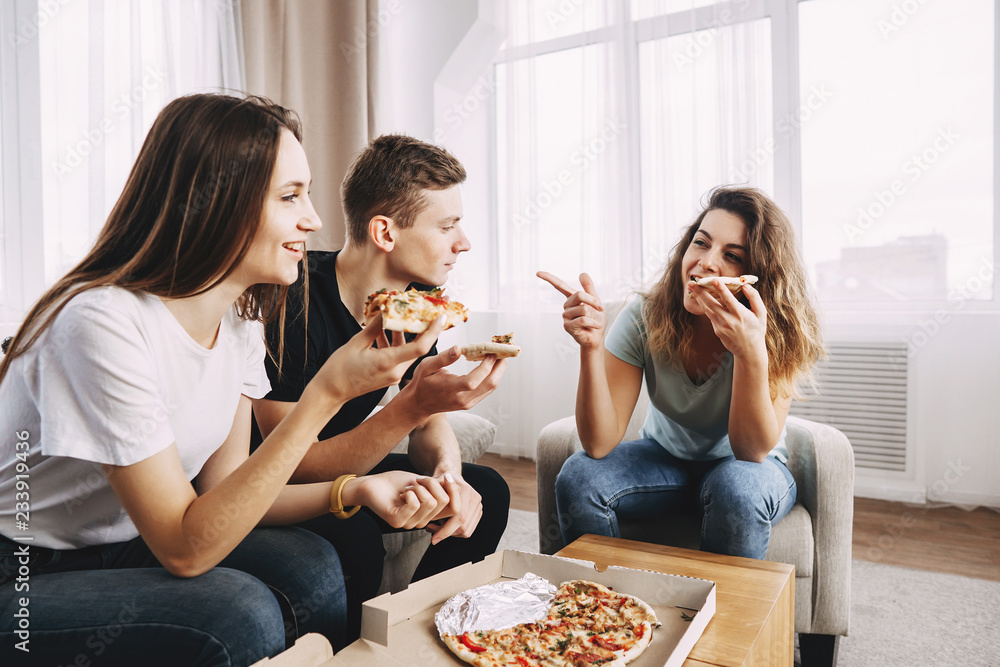 Funny Pics Of People Eating