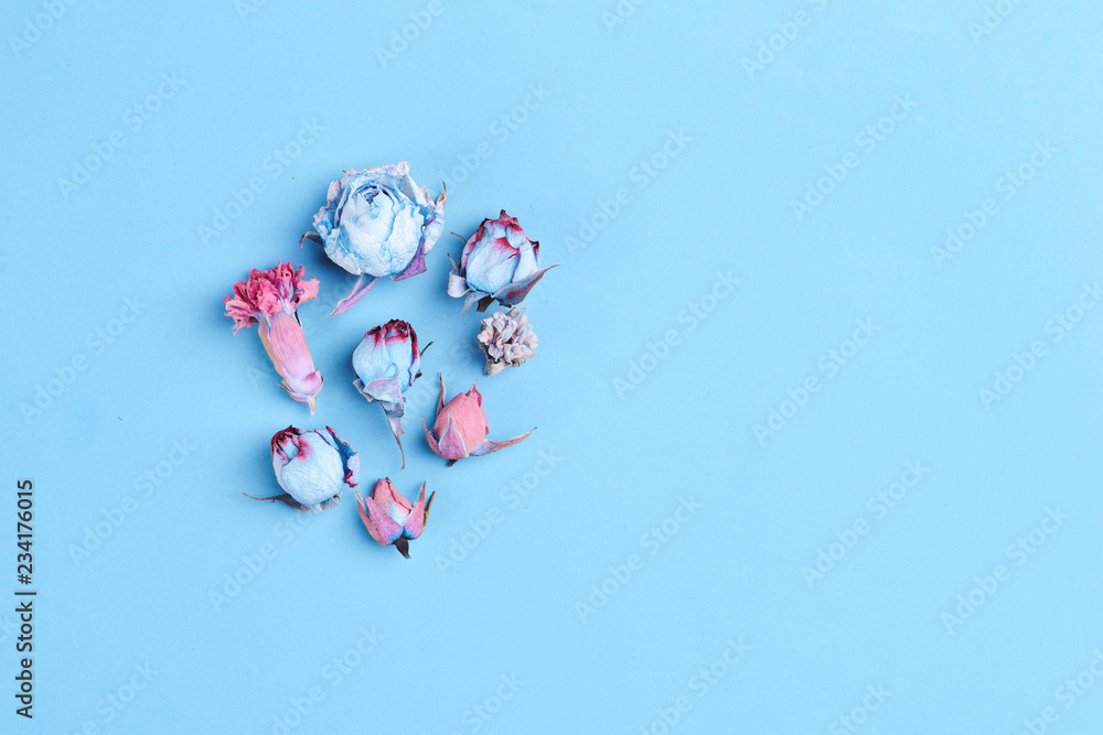 Field flowers in vibrant bold gradient holographic neon colors on ultra ...