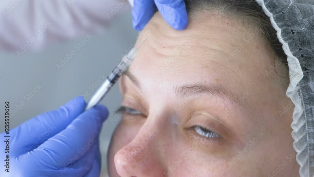 Contour plastic face. Rejuvenating facial injections procedure for ...