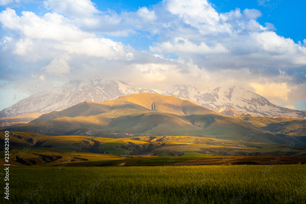 Landscape in Iran. Road trip to Tabriz in Iranian Azerbaijan.Beautiful ...