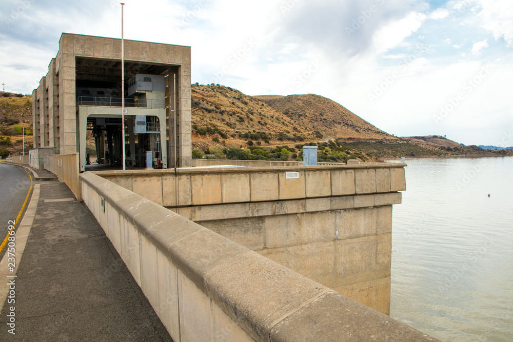 Gariep dam on the Orange River in South Africa, the largest dam in ...