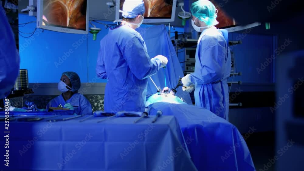 Surgical training team in scrubs in the operating theater of Multi ...
