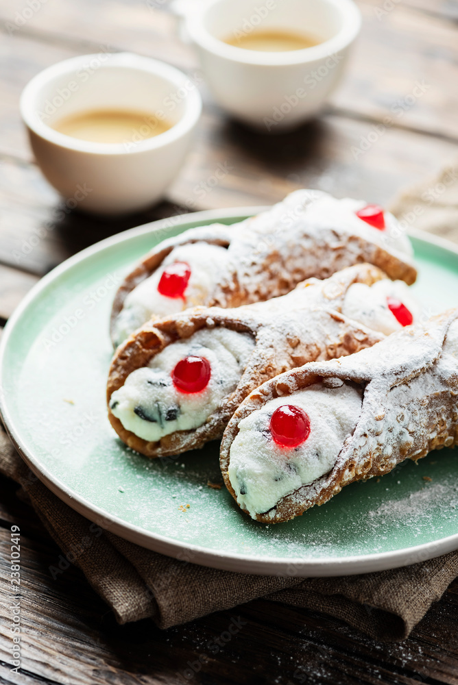 Cannolo siciliano Stock Photo | Adobe Stock