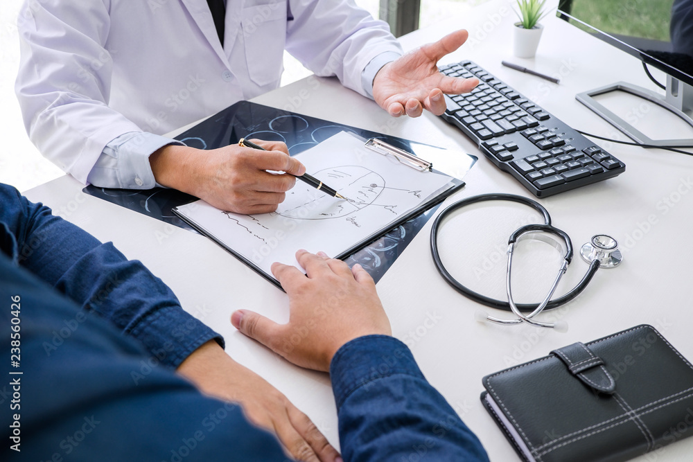 Professor doctor recommend report a method with patient treatment ...