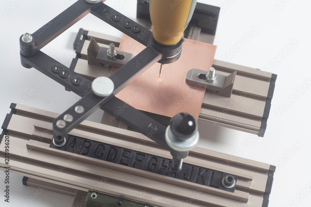 Engraving device pantograph with CNC engraver with letterpress alphabet ...