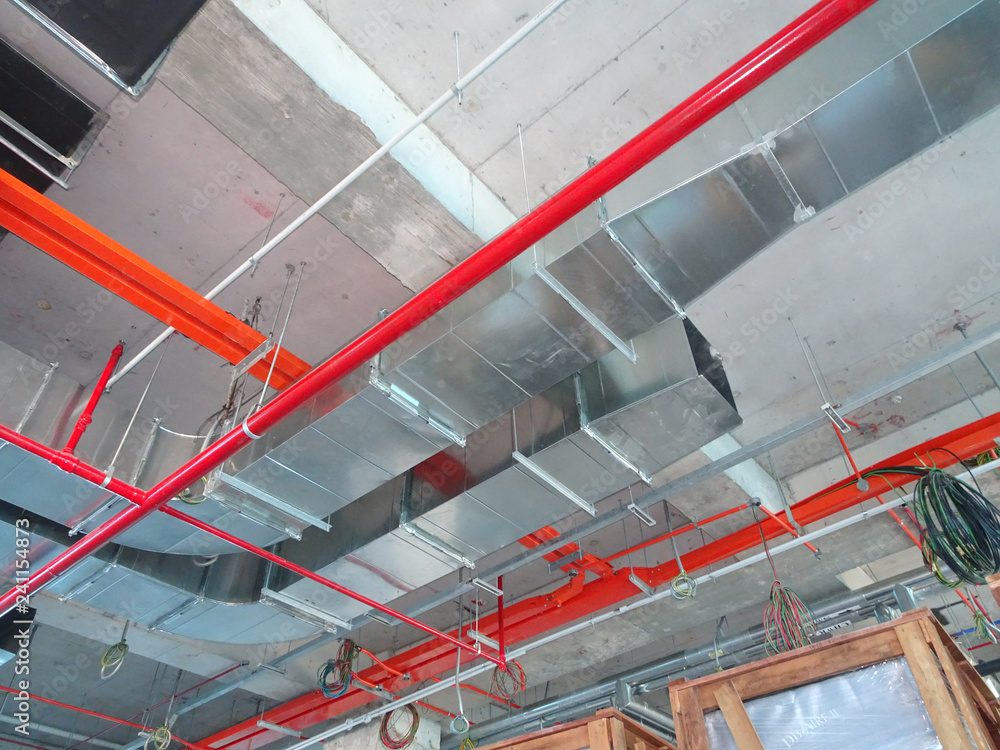 Air condition duct and other services above ceiling level coordinated ...