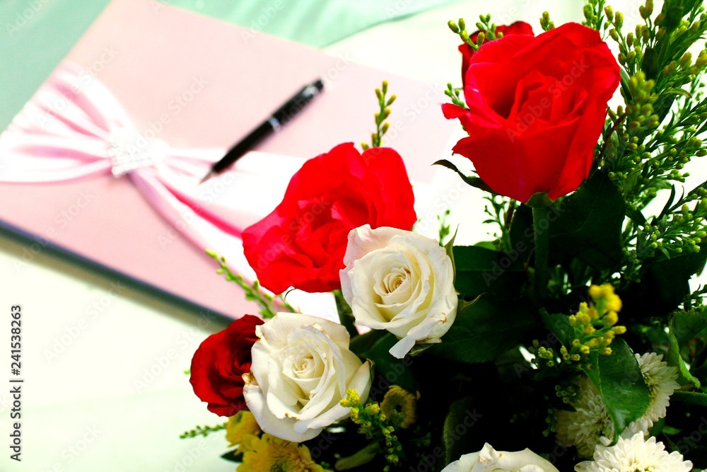 Beautiful Red Rose Flowers Bouquet