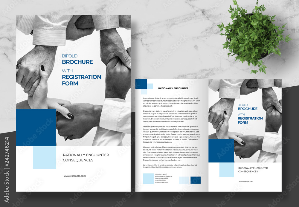 Modelo de Business Brochure and Registration Form Layout with Blue ...