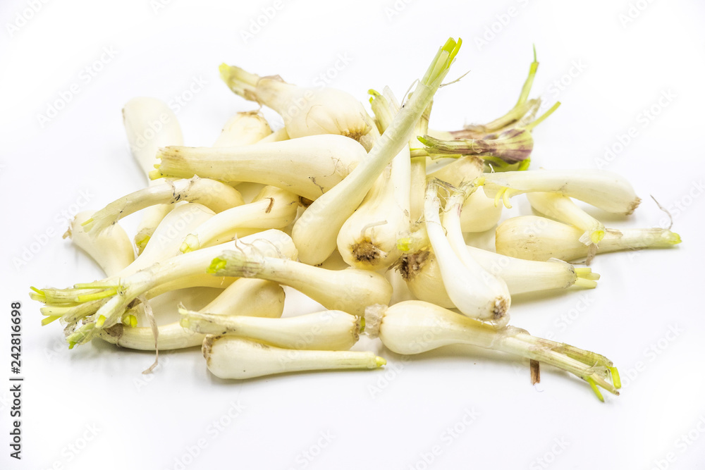 Pickled Leeks (pickled scallion heads) - Popular Vietnamese food on Tet ...