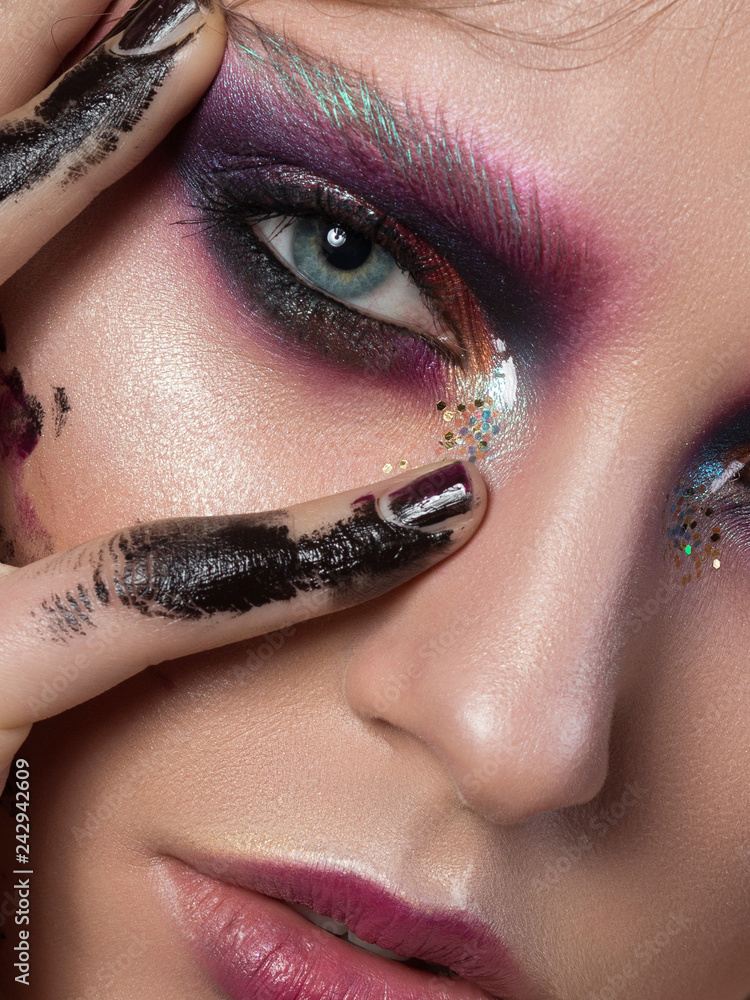 Extreme Makeup Fashion