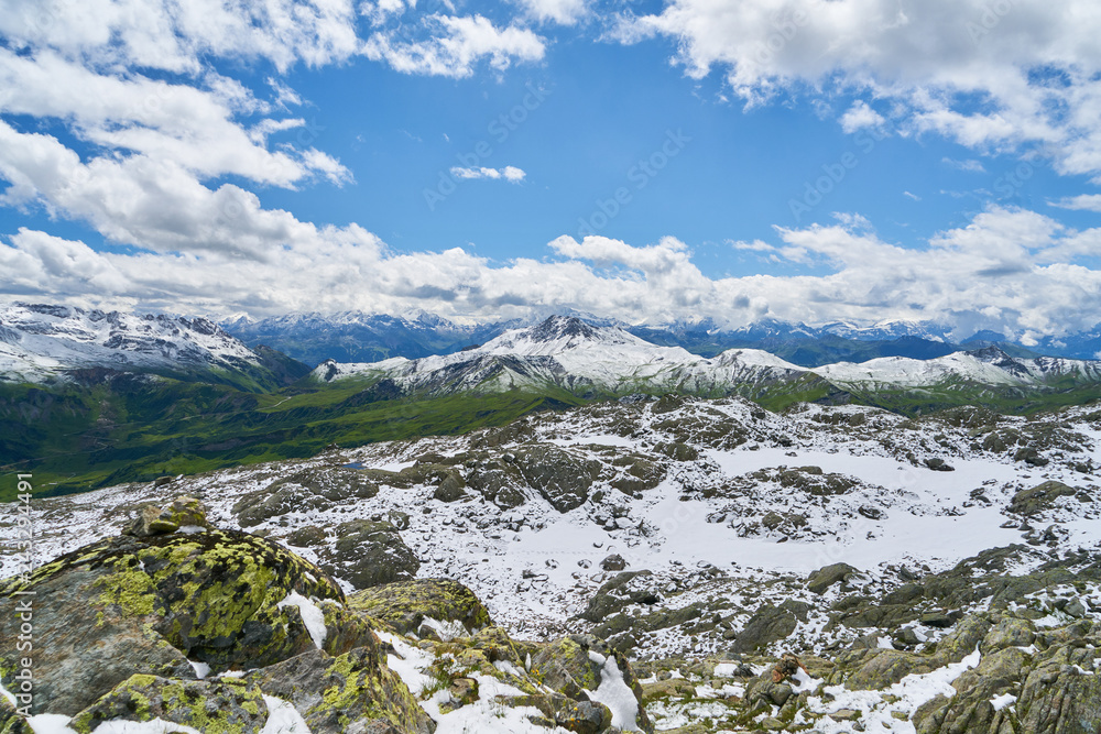 Berge mit Schnee im Alpen Gebirge Stock Photo | Adobe Stock