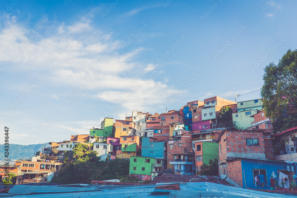 Foto de Medellin Slums favelas, Colombia do Stock | Adobe Stock
