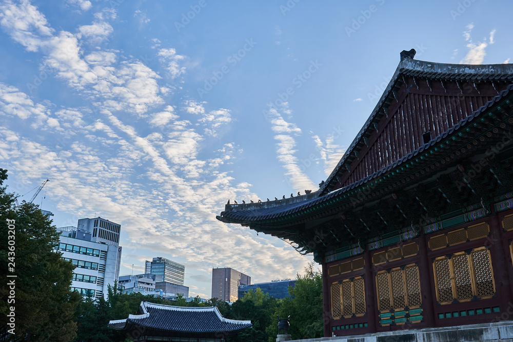 A view of both modern and traditional Korean building displaying ...