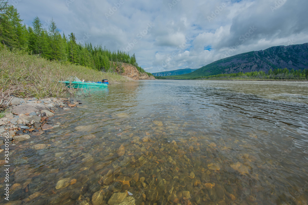 On the Indigirka river is located the north pole of the cold - the ...