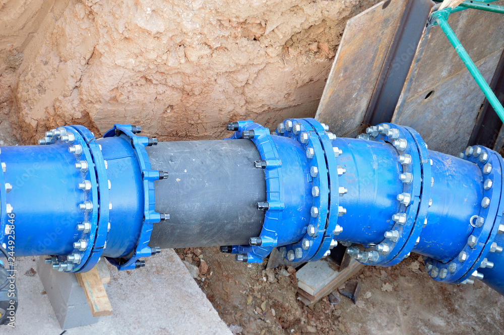 Construction work on the pipe laying of the pipeline into the trench ...