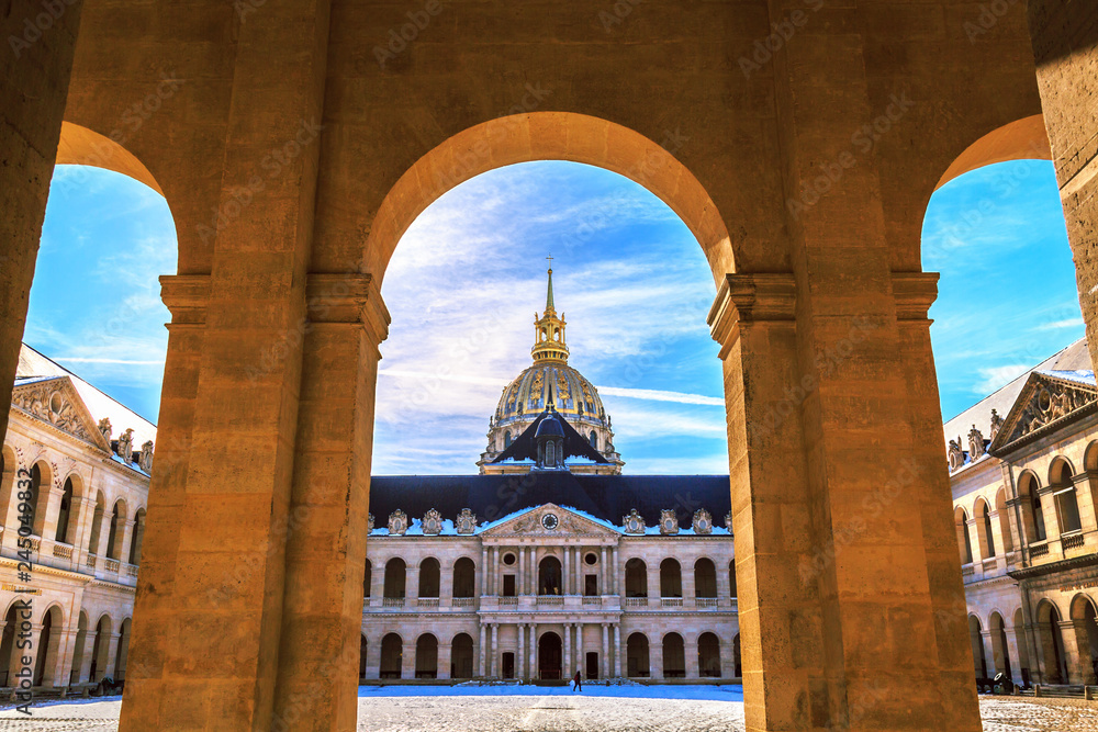Main courtyard of Les Invalides (National Residence of Invalids) in ...