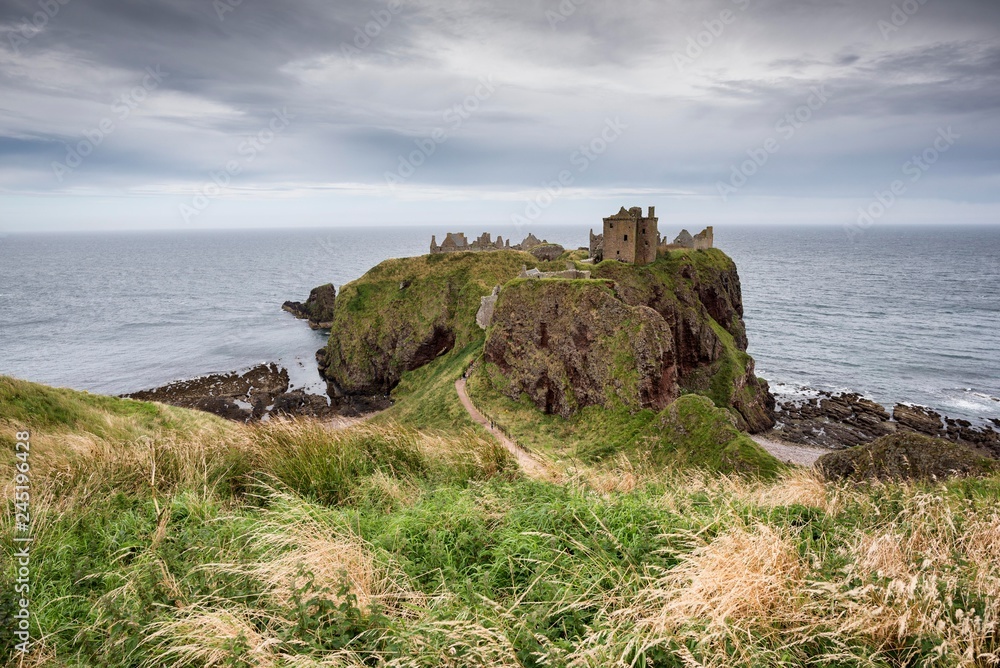 Dunnottar Castle, North Sea coast near Stonehaven, Scotland, Great ...
