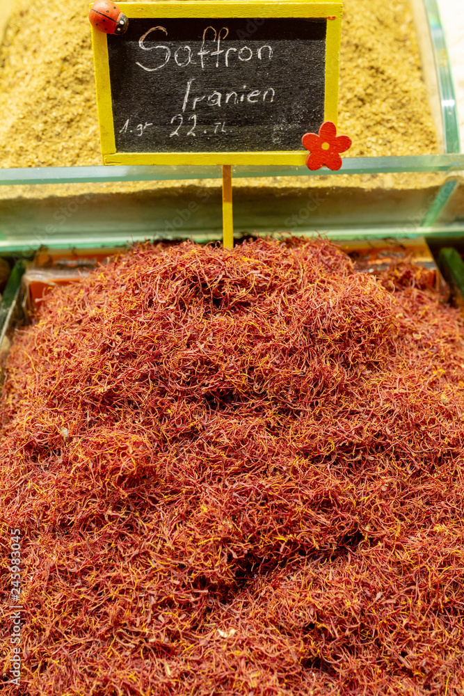 Iranian saffron (safran) at the Egyptian Bazaar in Istanbul, Turkey ...