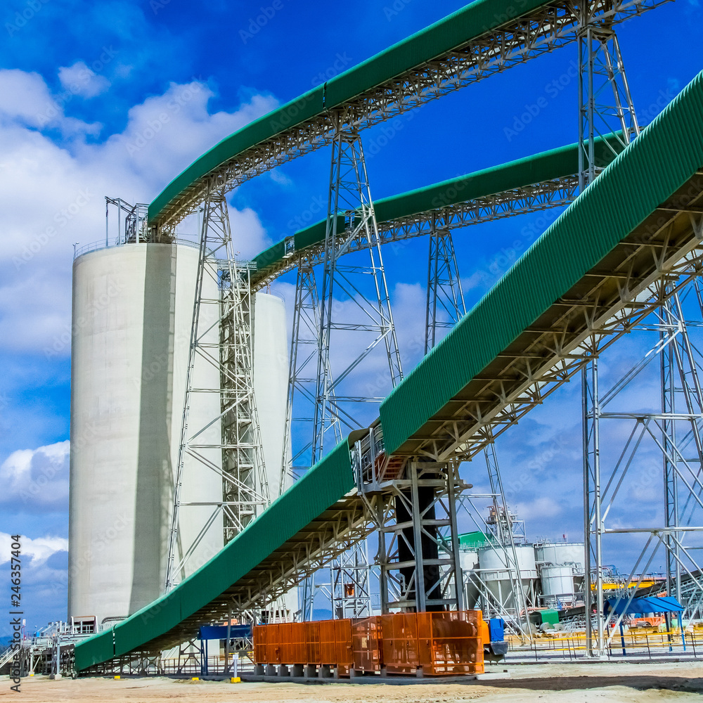 Platinum Mining and Processing of ore, Conveyor belt transporting ore ...