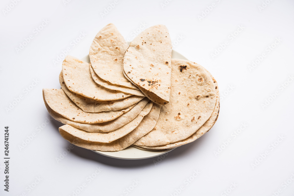 Foto de Chapati / Tava Roti also known as Indian bread or Fulka/phulka ...